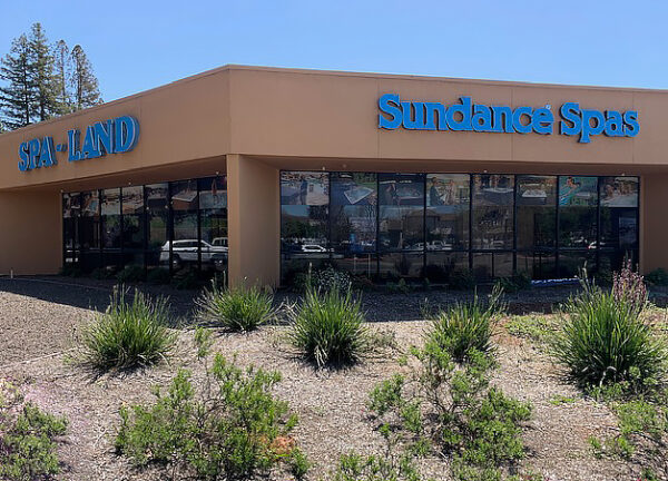 Contact Our Team of Experts at Paradise Valley Spas Today